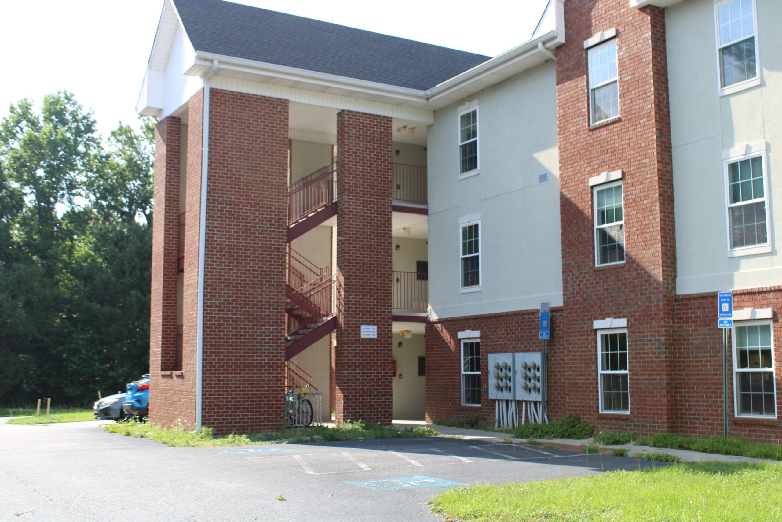 University Terrace housing on Georgia Southern's Armstrong campus ...
